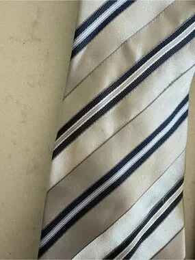 Donald J. Trump | Accessories | Donald J Trump Bundle Of 4 Mens Ties ...